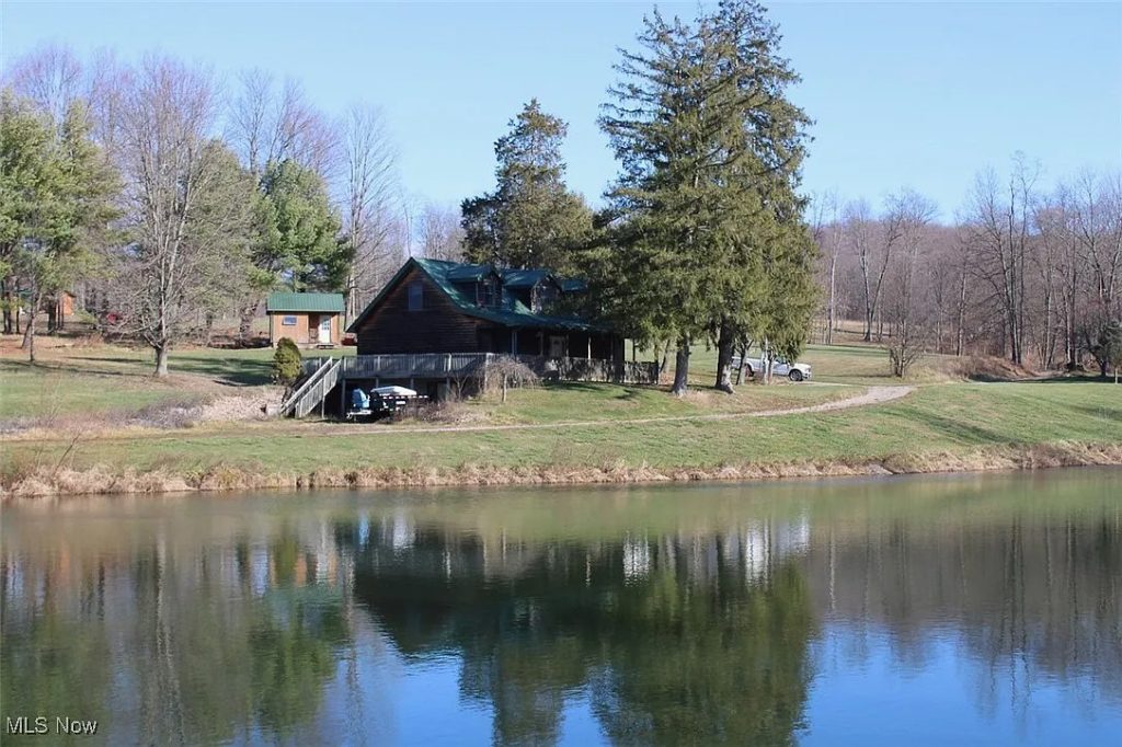 43.73-Acre Property for Auction in Dresden, Ohio - WA Online