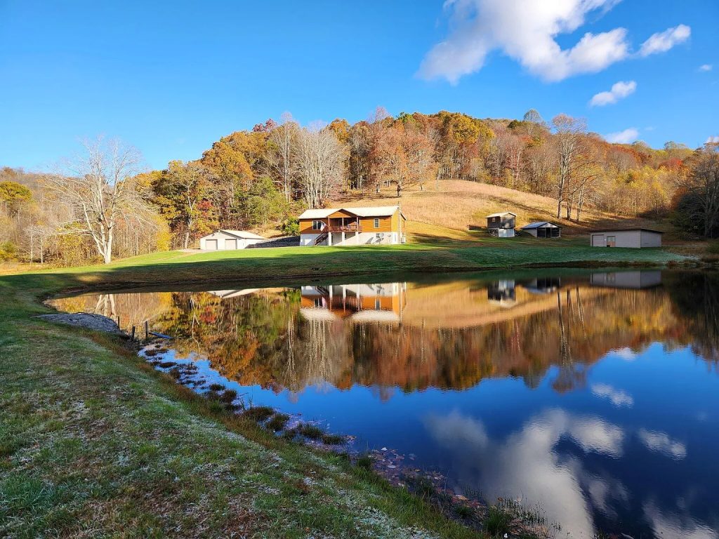 Farm with 48.69 Acres in Renick, West Virginia - WA Online