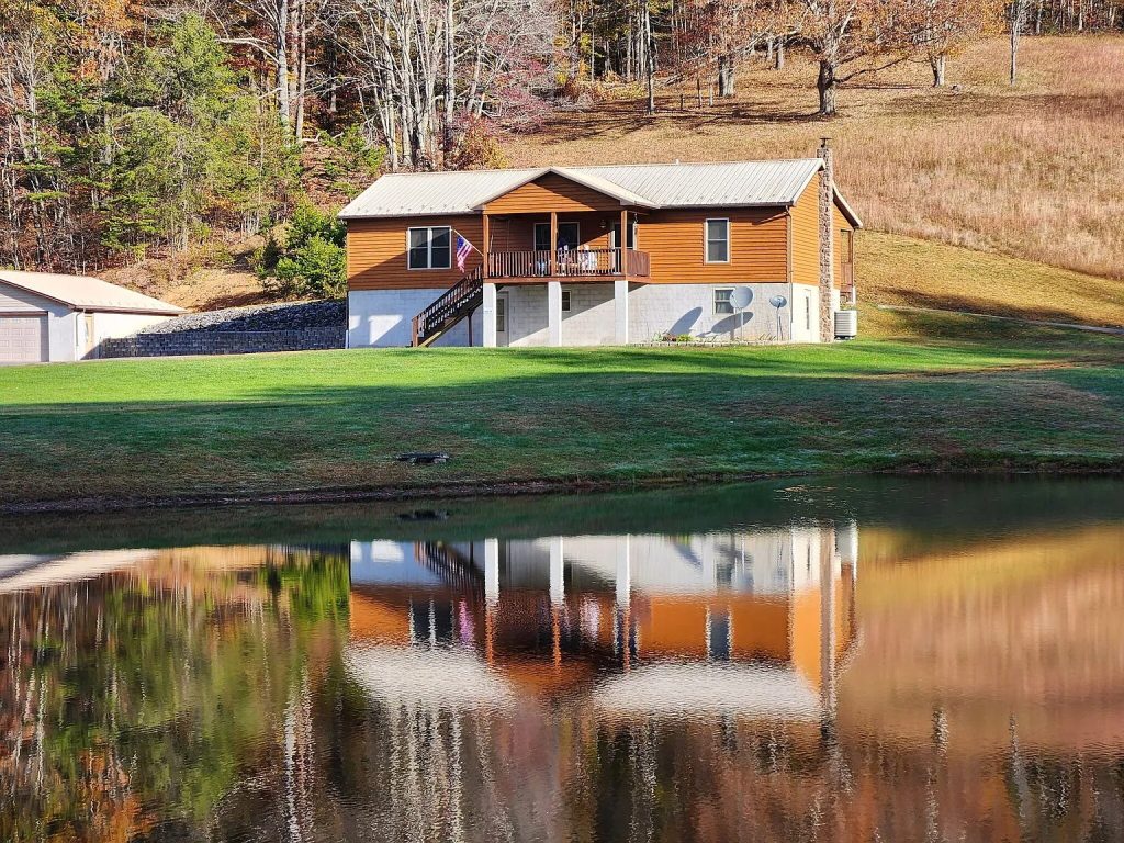 Farm with 48.69 Acres in Renick, West Virginia - WA Online