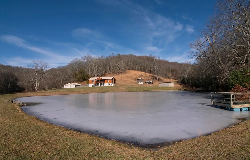 Farm with 48.69 Acres in Renick, West Virginia - WA Online